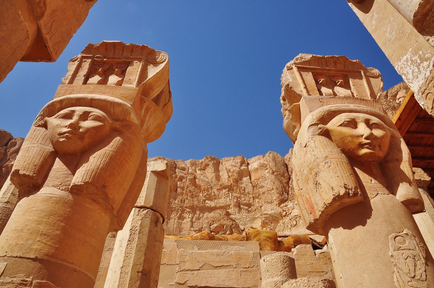 Freebies – Are you ready to Change Your Life?